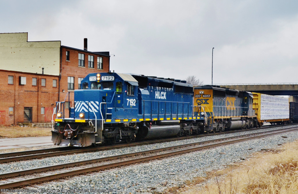 HLCX 7192 heads the local west.